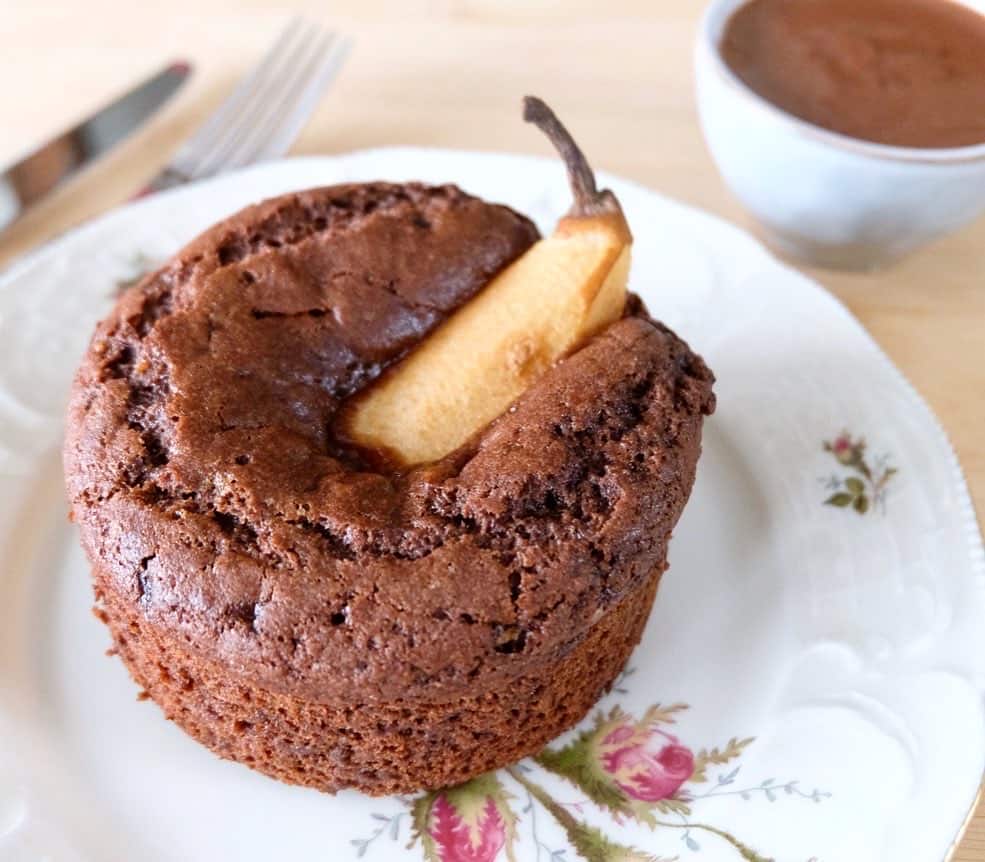 Chocolate Pear Cake - Marinola